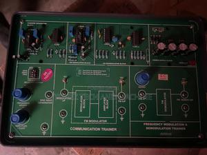 Communication Trainer / Frequency Modulation Demodulation in Ojo ...