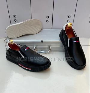 Tommy Hilfiger Black/White Kam 7 in Amuwo-Odofin - Shoes, Kenrozel ...