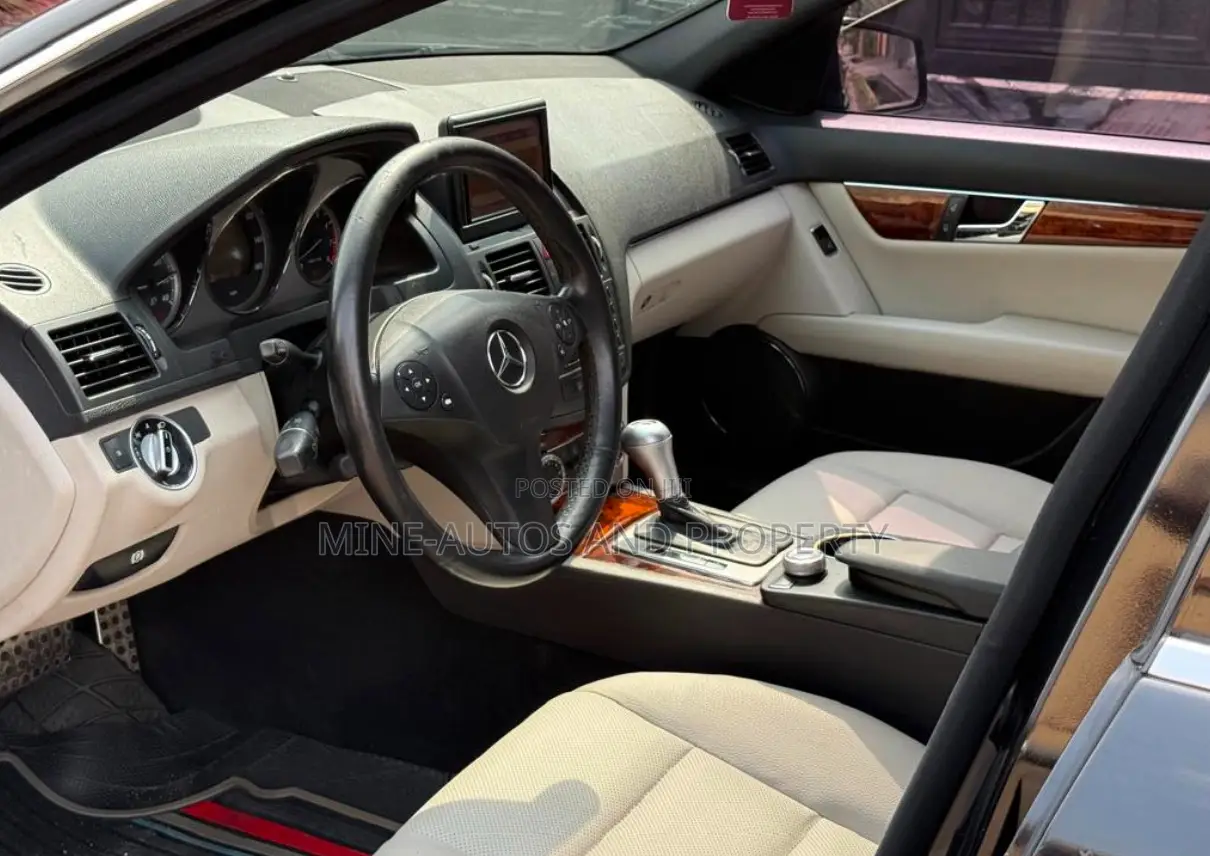 Mercedes-Benz C300 2011 Black in Ikeja - Cars, Engineer Bayo Abiodun ...