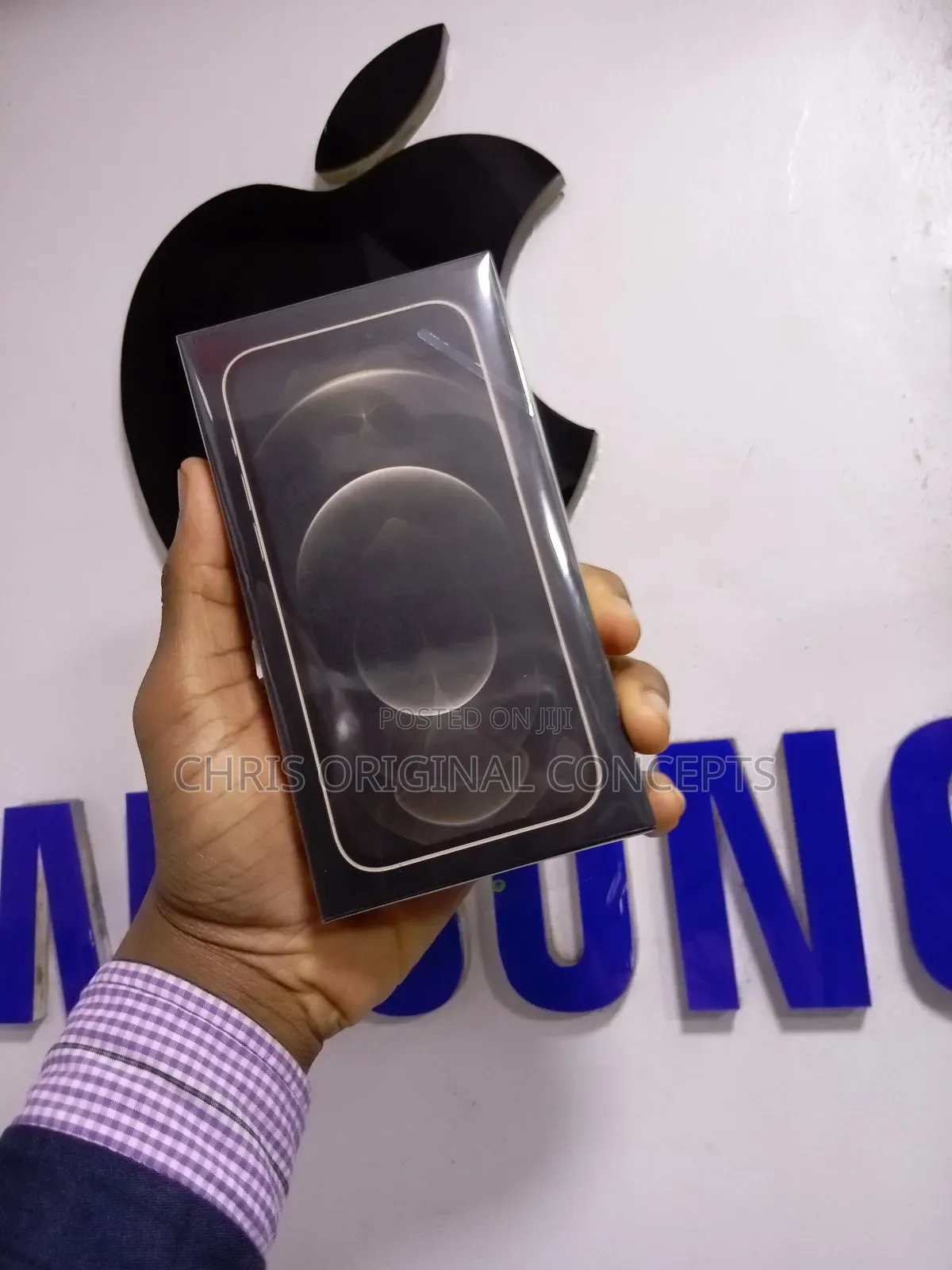 New Apple iPhone 12 Pro 128 GB Gold for sale - Chris Original Concepts ...