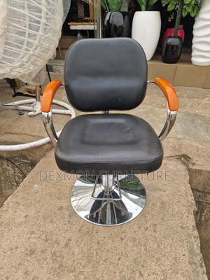 Barbing Chair in Ibadan - Furniture, Monsuru Adisa | Jiji.ng