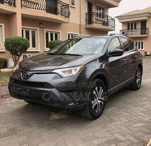 Toyota RAV4 2018 Gray in Ikorodu - Cars, Aol Autos | Jiji.ng