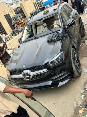 Gle350 2022 Windscreen Installation We Deliver Install in Lekki ...