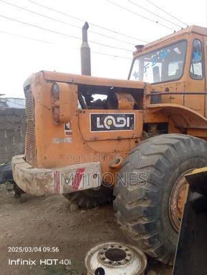 Cat 960 Wheel Loader - Used in Nigeria, Available for Sale" in Eko ...
