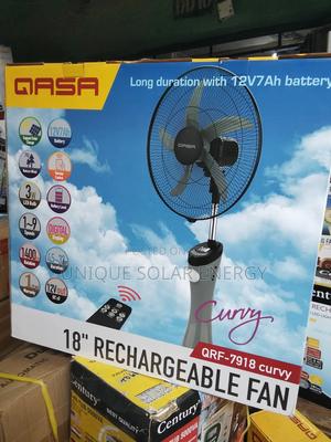 18"Qasa Rechargeable Curvy Standing Fan in Ojo - Home Appliances ...