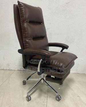 Recliner Office Chair With Footrest in Alimosho - Furniture, Deus ...