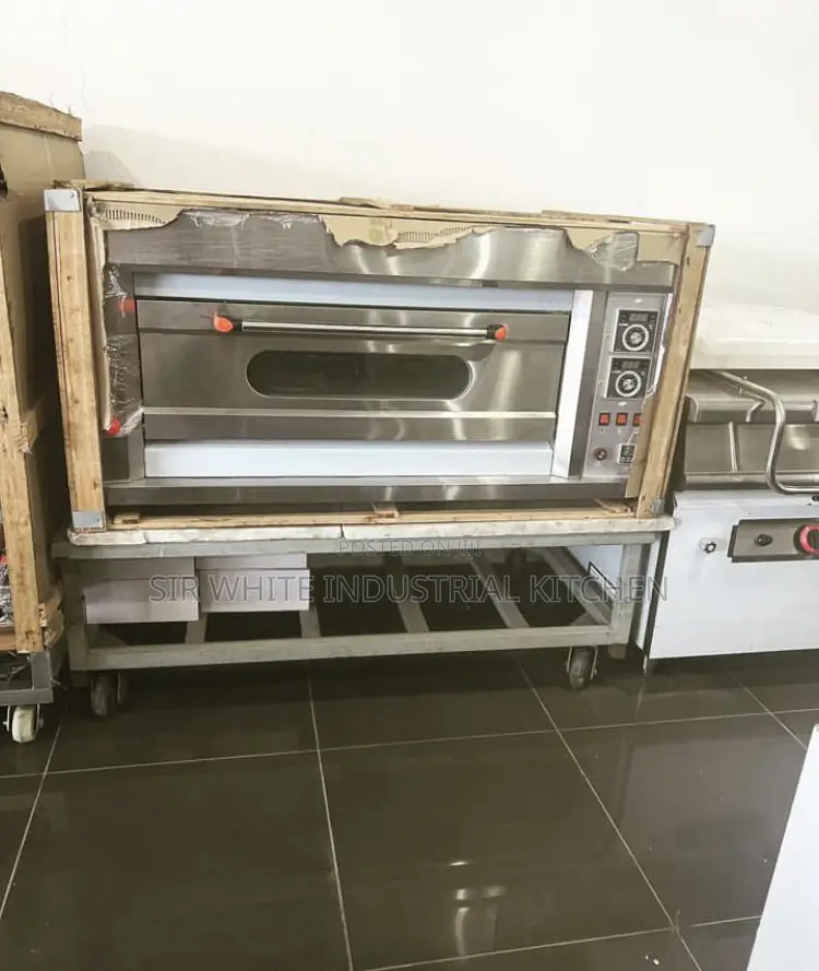 1-Deck, 2-Tray Industrial Gas Baking Oven in Ojo - Restaurant ...
