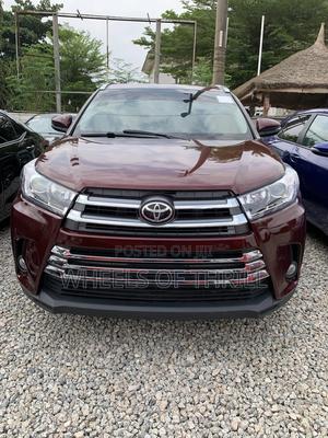 Toyota Highlander 2015 Burgundy in Gwarinpa - Cars, Abdulmuizz Ohikere ...