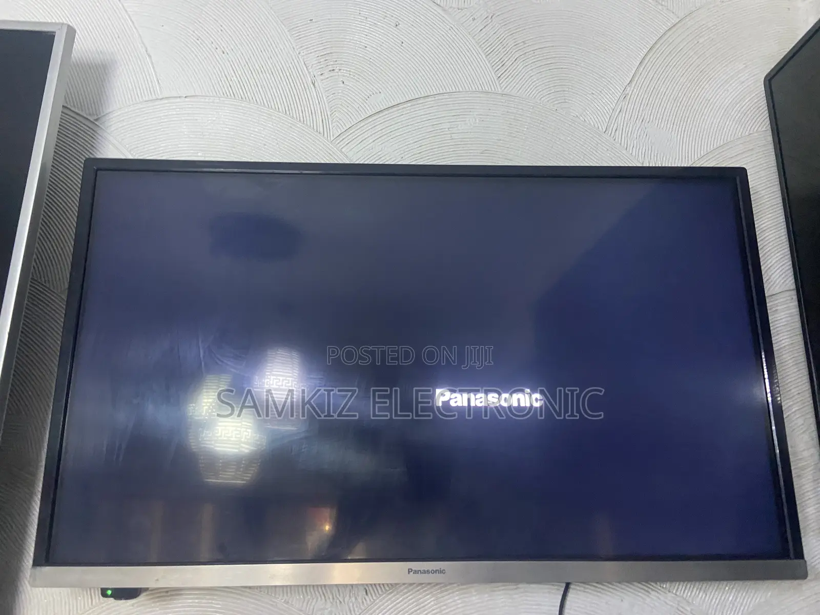 32 Inch Panasonic Full Smart Tv With Amazing Smart Features in Ojo - TV ...