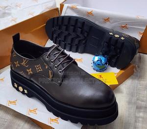 Men's Matte Leather, Double Sole Loius Vuitton Lace Up Shoe in Ojo ...