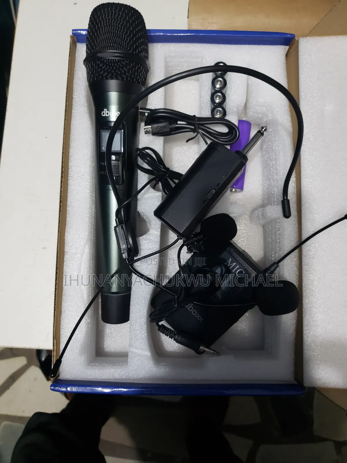 Wireless Microphone With Head Microphone and Earpiece for sale ...