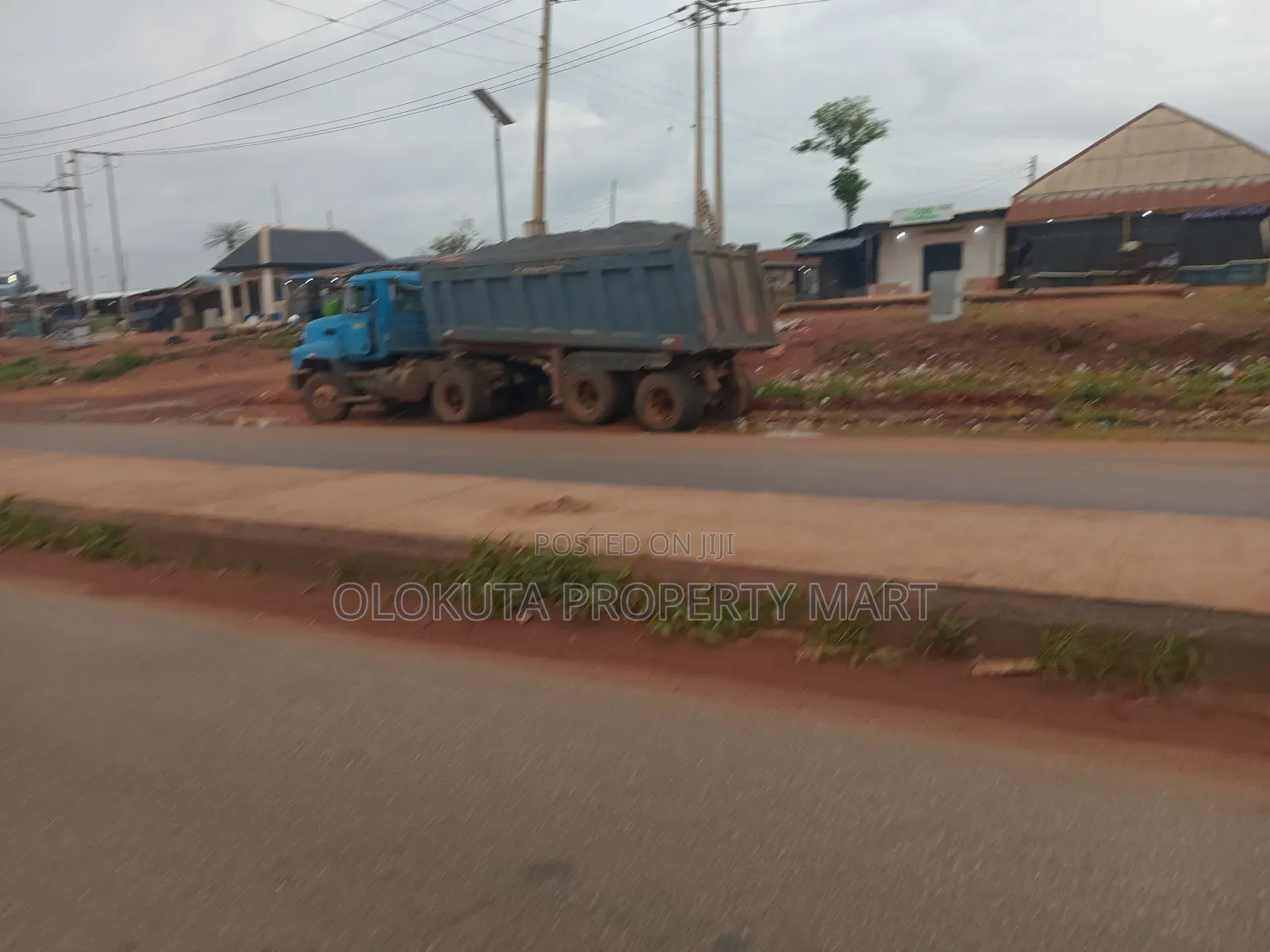 Full 30 Ton Stone Dust in Ikorodu - Building Materials & Supplies ...