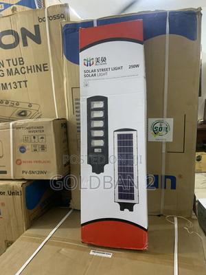 Ultra-Bright 250w Solar Street Lamp – No Wiring Required in Agbara ...