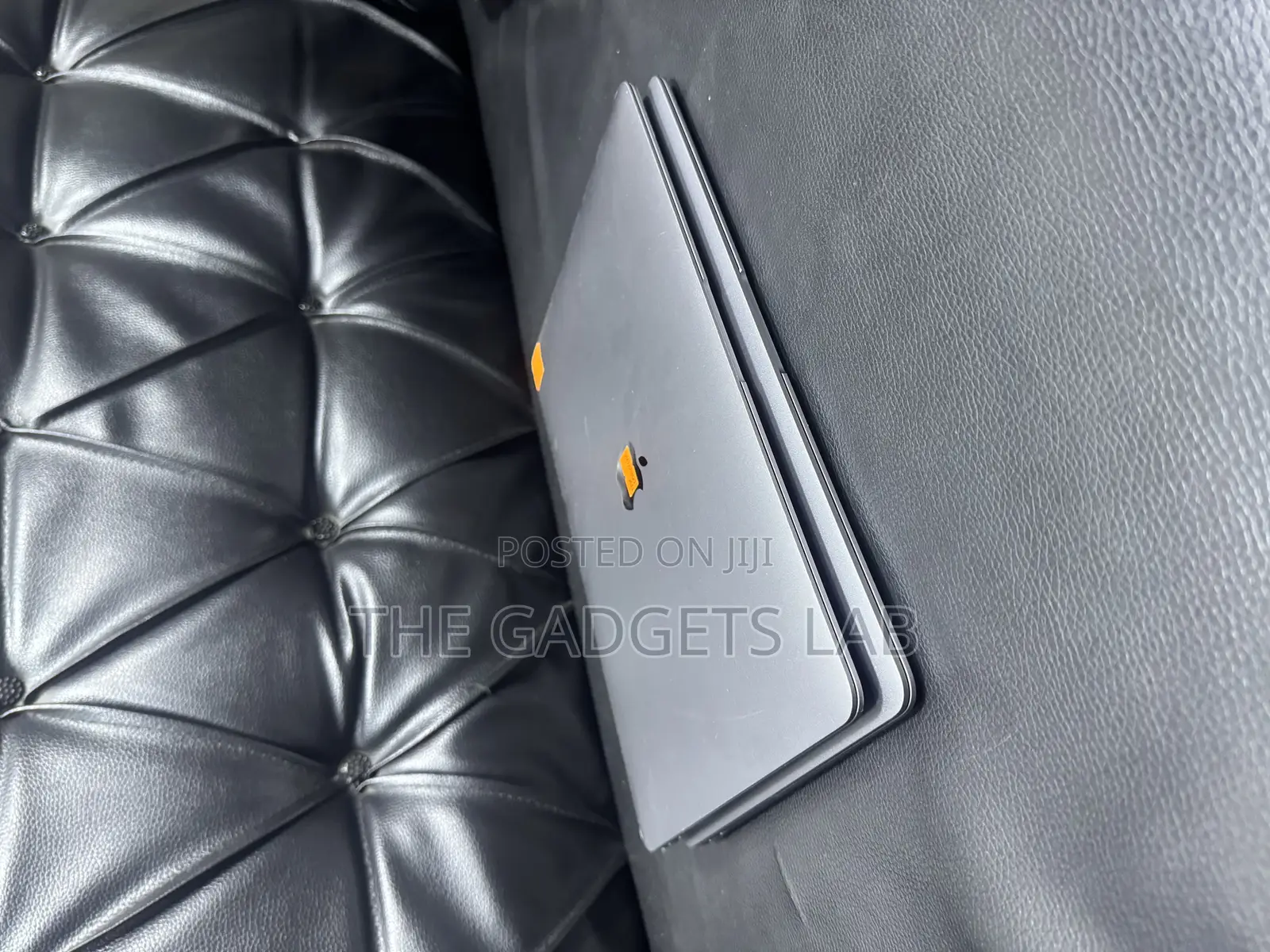 Laptop Apple MacBook Air 2020 M1 8GB Apple M1 SSD 256GB in Ikeja ...