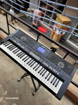 Yamaha PSR S650 in Ojo - Musical Instruments & Gear, Martin Oliver ...