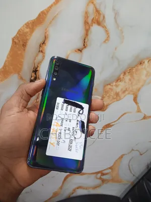 Samsung Galaxy A70 128 GB in Ikeja - Mobile Phones, Chiboicee | Jiji.ng