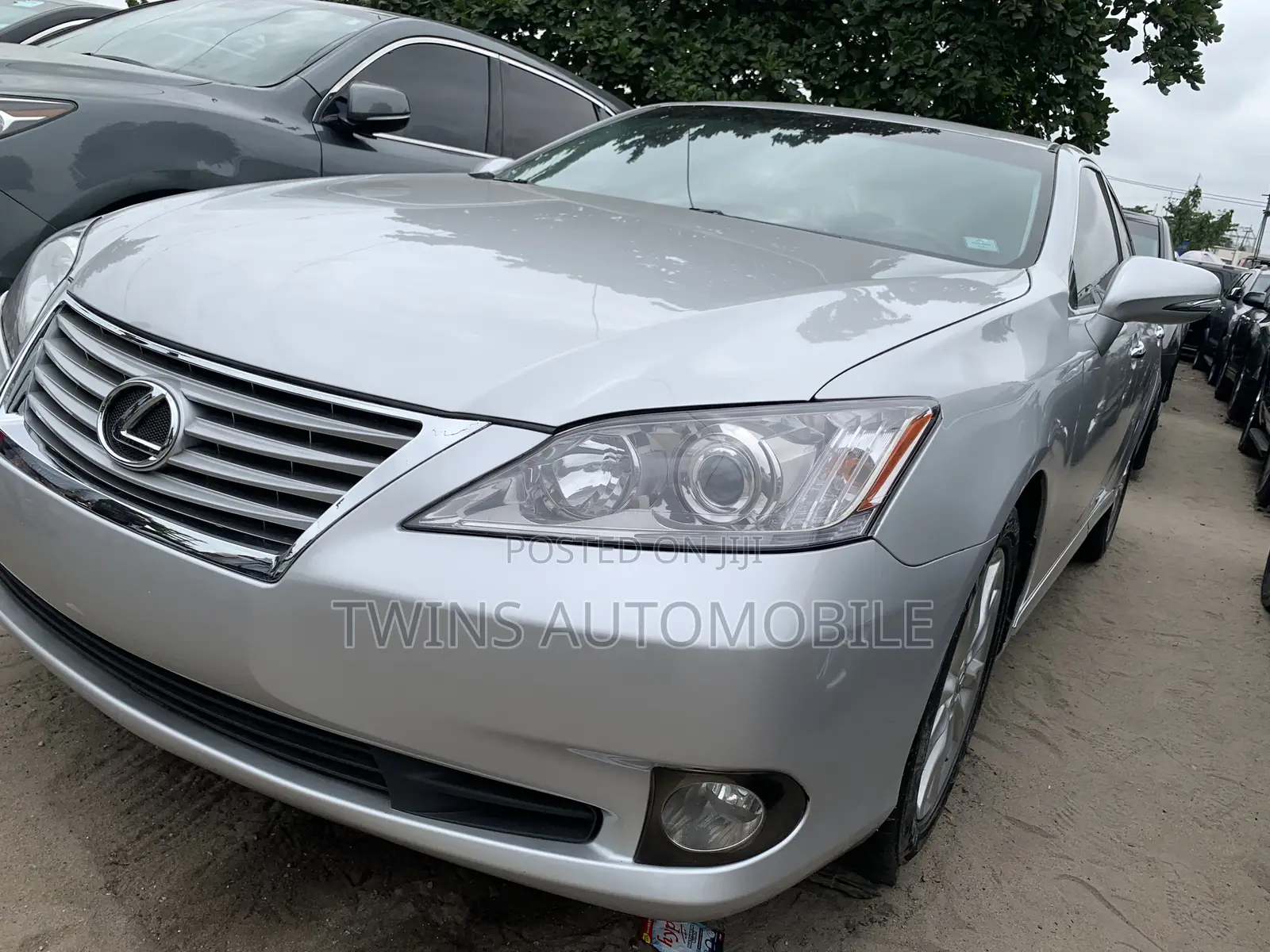 Lexus ES 350 2012 Silver in Amuwo-Odofin - Cars, Twins Automobile | Jiji.ng