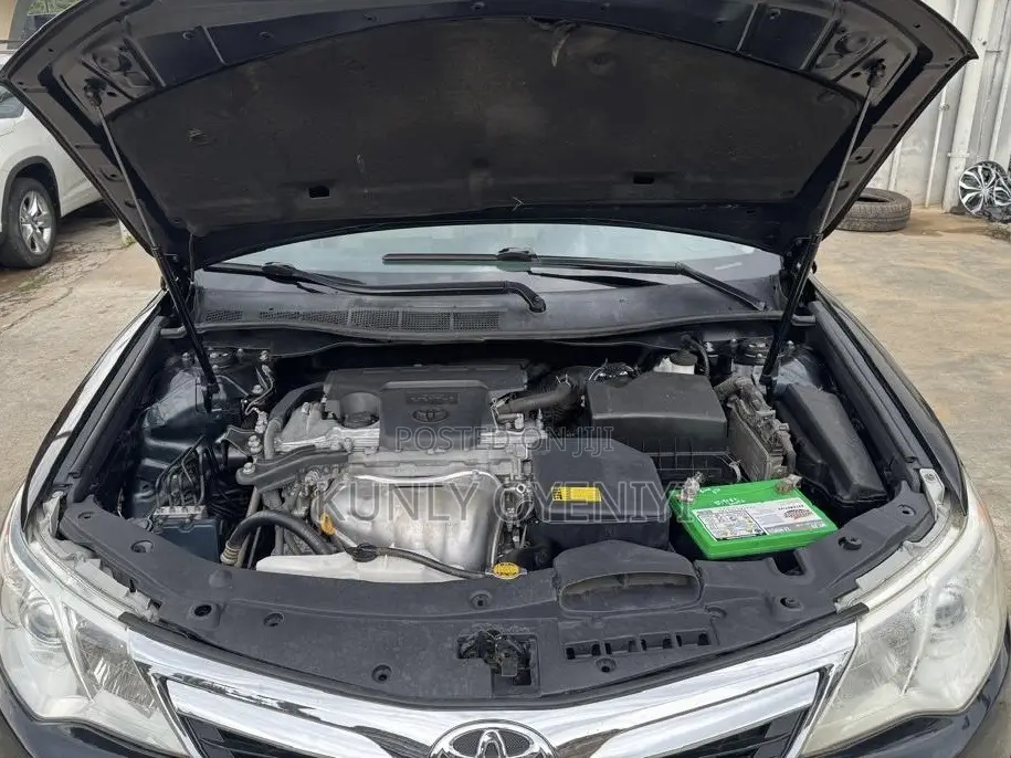 Toyota Camry XLE 4dr Sedan (2.5L 4cyl 6A) 2012 Matt Black in Akure ...