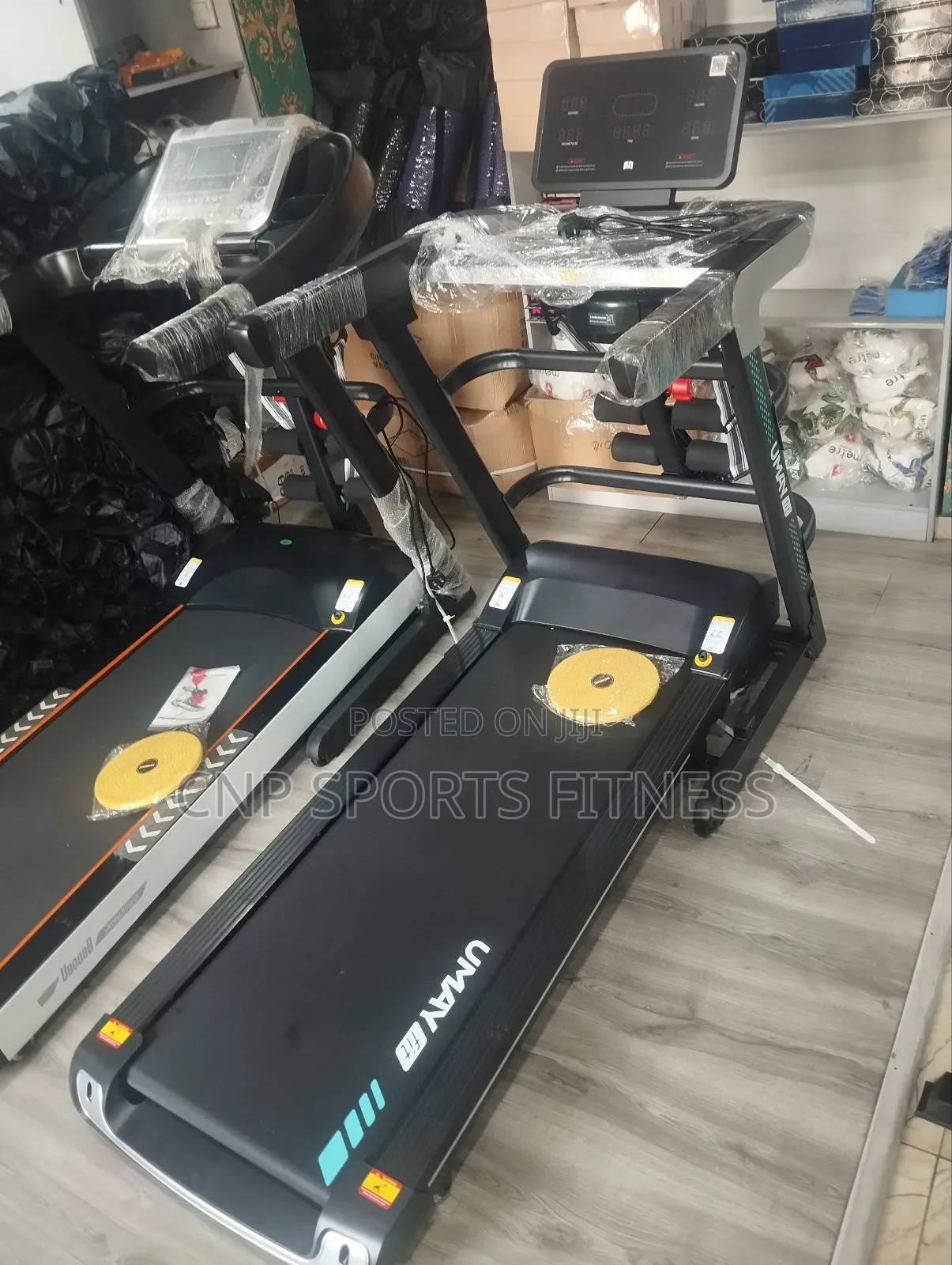 Umay 3.5hp Treadmill With Auto Incline, Dumbbell, Twister Sip Up in ...