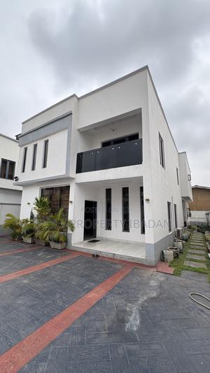 4bedeoom Self Compound Duplex at Bodija Estate in Bodija - Short Let ...