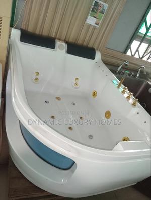England Double Jacuzzi With Gold Jets for sale - DYNAMIC LUXURY HOMES ...