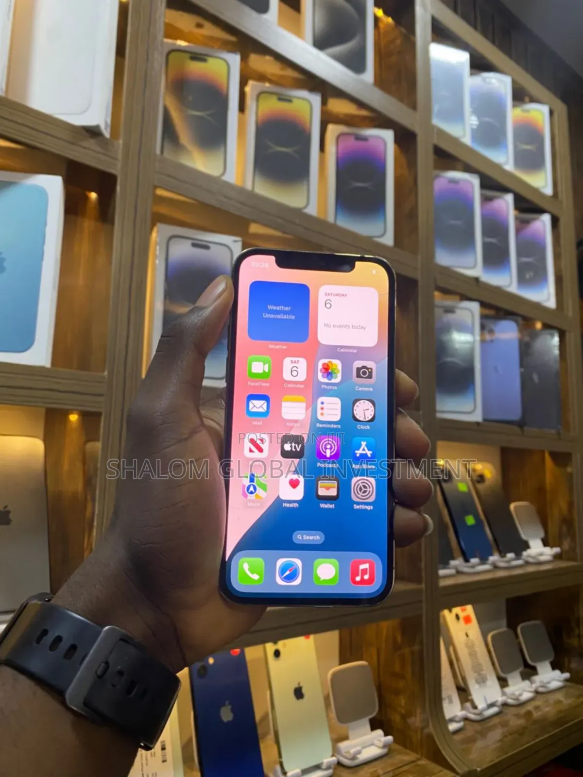 New Apple iPhone 12 Pro 128 GB Gold in Wuse 2 - Mobile Phones, Anwuacha Victor | Jiji.ng