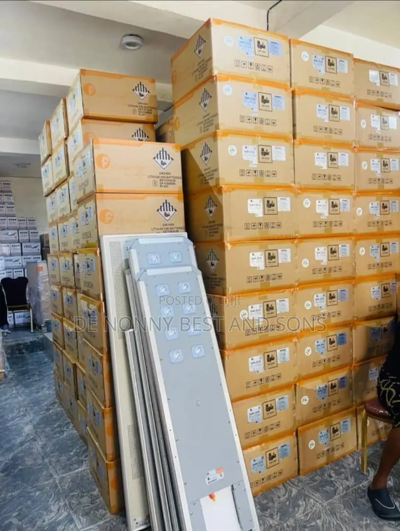 D2 Felicity Solar Street Light 8eyes 60w in Sokoto State - Solar Energy ...