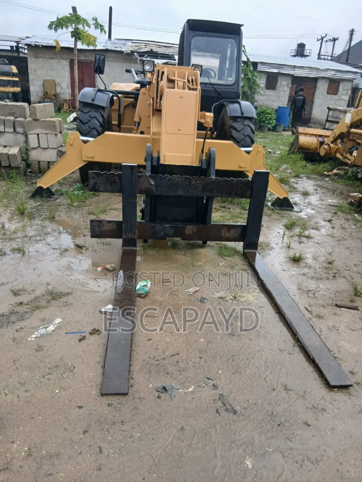 Cat Th83 Telehandler | 2001 Model | 5 Ton SWL Capacity in Lekki ...