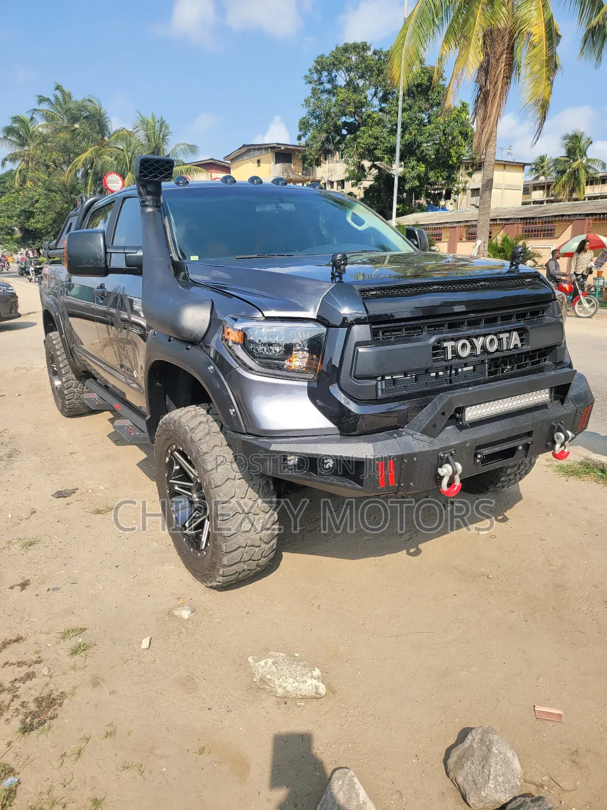 Toyota Tundra 1794 5.7L V8 w/FFV 4x4 CrewMax 5.6 ft. box 145.7 in. WB in Amuwo-Odofin - Cars ...