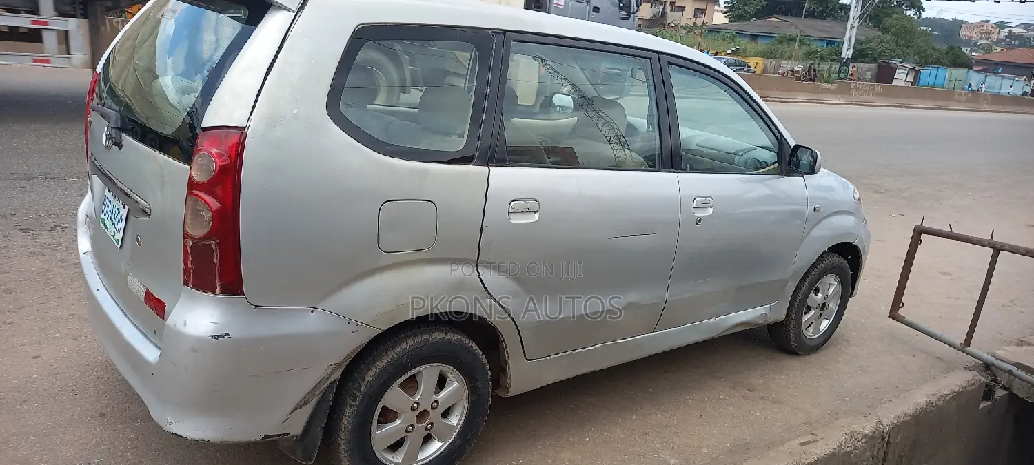 Toyota Avanza 2009 Silver in Ado-Odo/Ota - Cars, Ibu Patrick | Jiji.ng