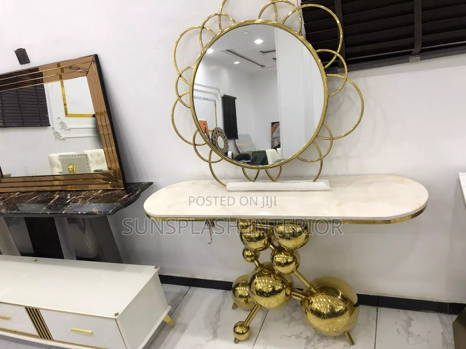 Beautiful Golden Console in Mushin - Furniture, Sunsplash Interior ...