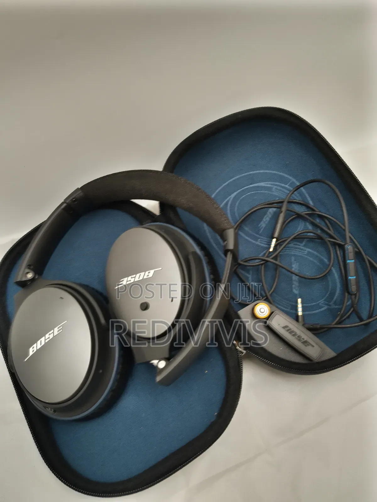 Bose Quietcomfort 25 (Qc25) - Wired Anc Headphones + Case in Ikeja ...
