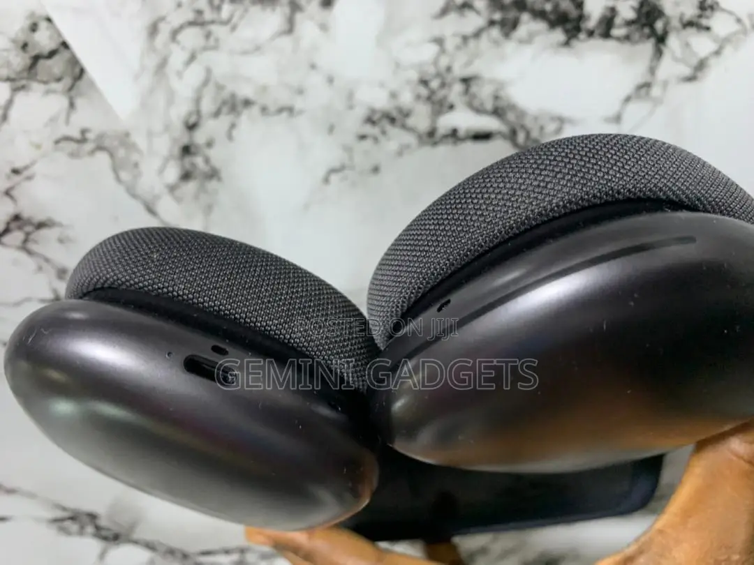 Apple Airpod Max Usb C for sale - Gemini Gadgets Price: ₦ 300,000 on ...