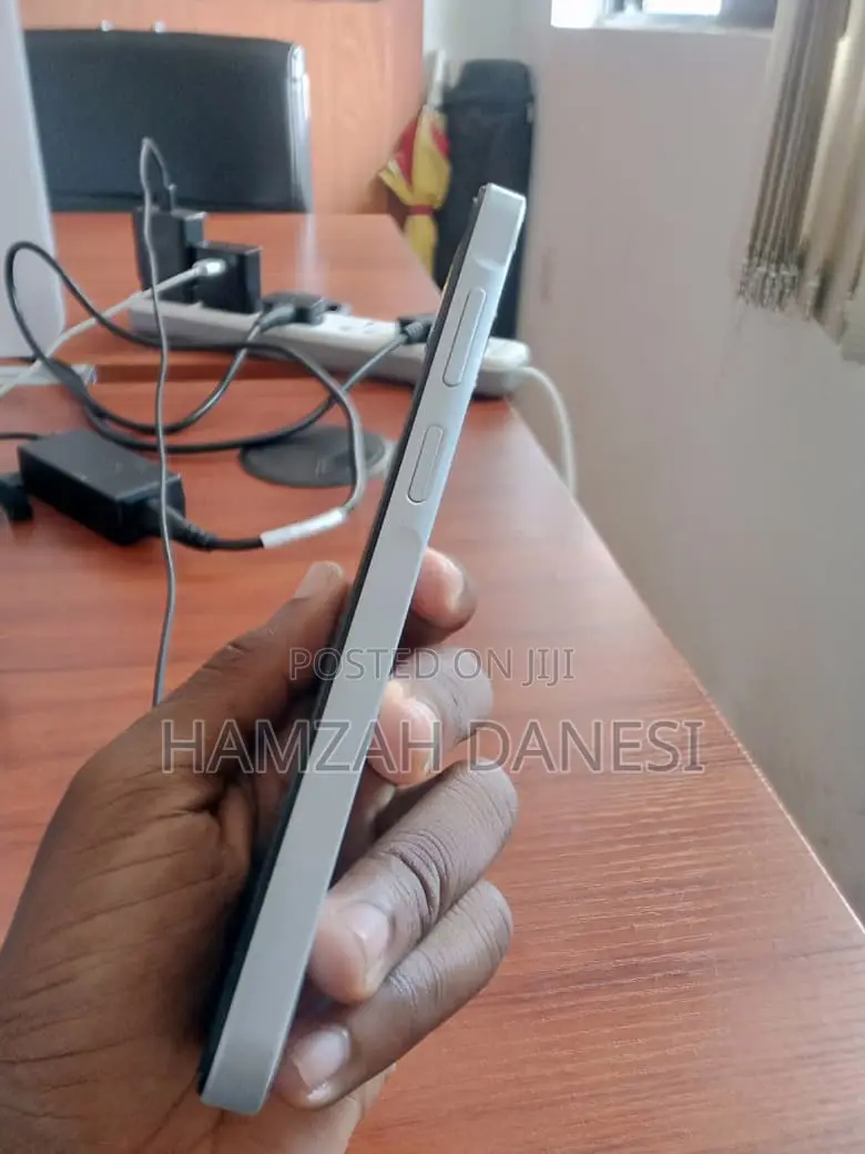 Samsung Galaxy A25 256 GB White in Lugbe District - Mobile Phones ...