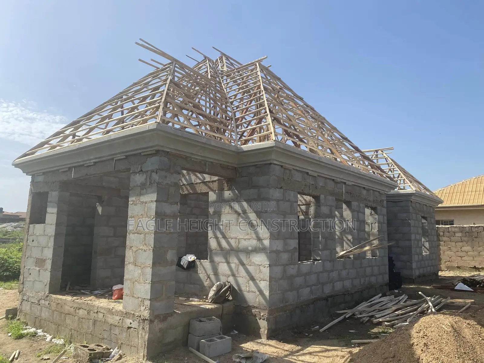 Upgrade Your Roofing Edge With Eps Parapet Designs in Egbe/Idimu ...