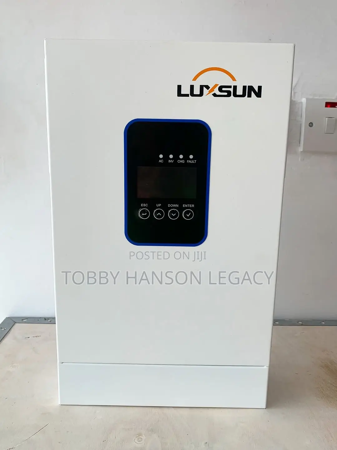 Luxsun 1.5kva 12v Hybrid Inverter-inbuilt 100a Mppt Charge Controller ...