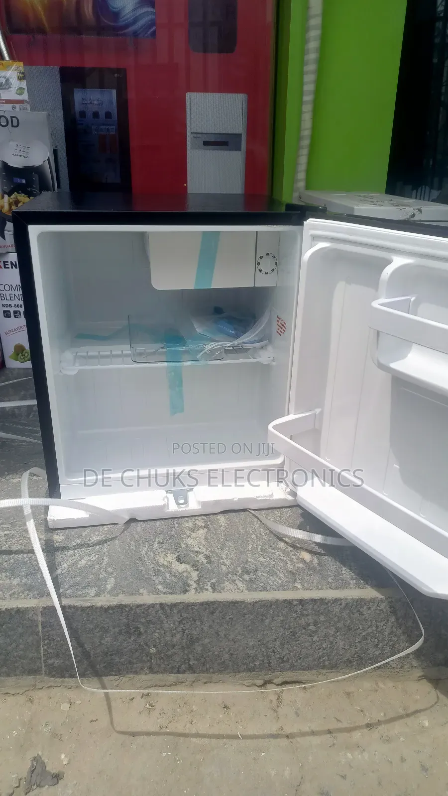 Royal 55 Litres Bedside Direct Cool Single Door Refrigerator Silver in ...