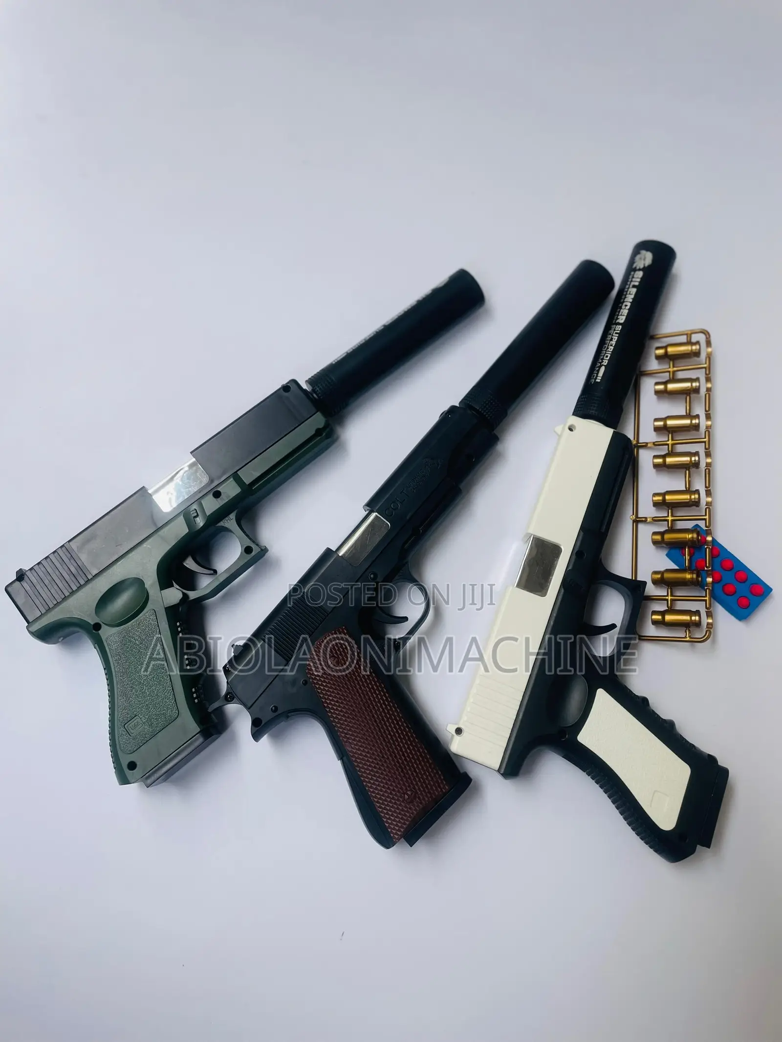 Realistic Toy/Prop Guns – Perfect for Skits, Movies Content Creation in ...