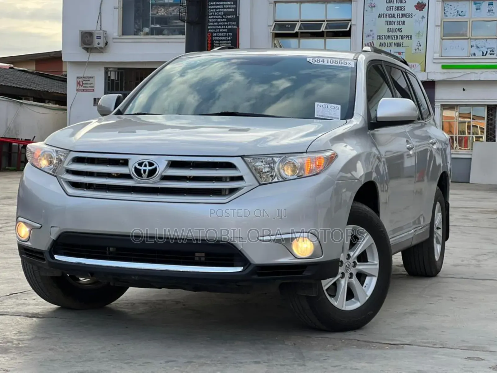 Toyota Highlander SE 3.5L 2WD 2013 Silver in Alimosho - Cars ...