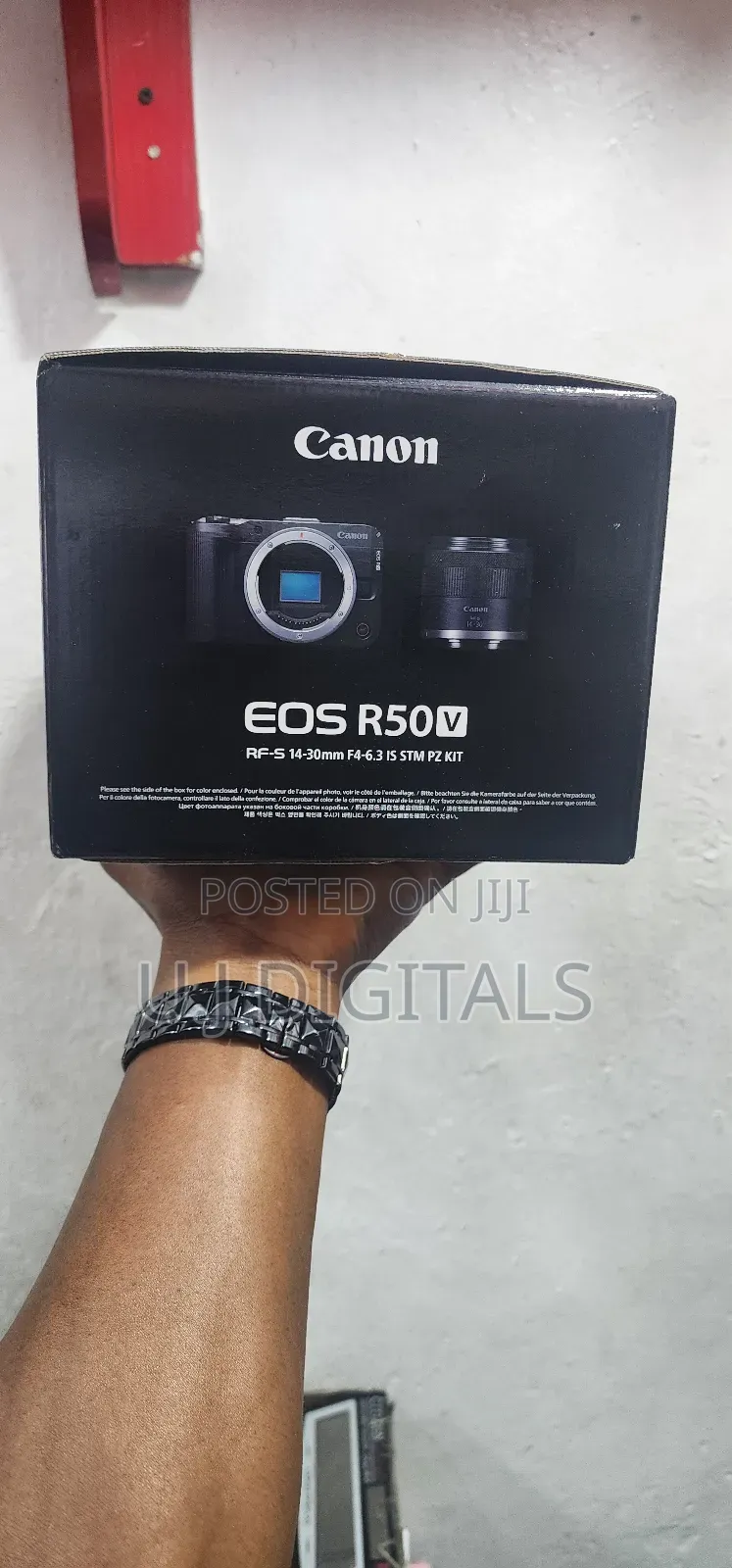 Canon.Eos R50v With Rs-s 14-30mm Lens in Lagos Island (Eko) - Photo ...