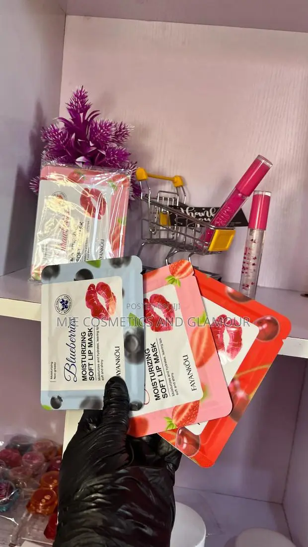 Moisturizing Lip Mask in Ifo - Make-Up, Mie Cosmetics And Gc | Jiji.ng