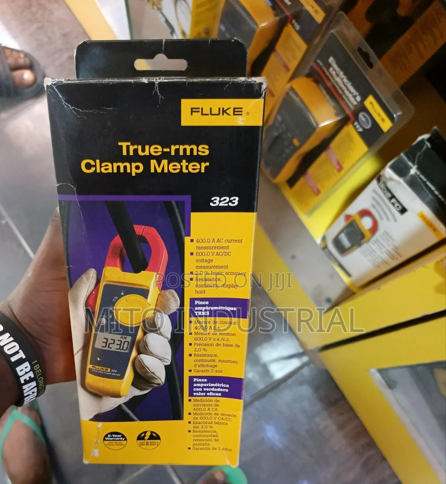 Fluke 323 True-RMS Clamp Meter. in Lagos Island (Eko) - Measuring ...