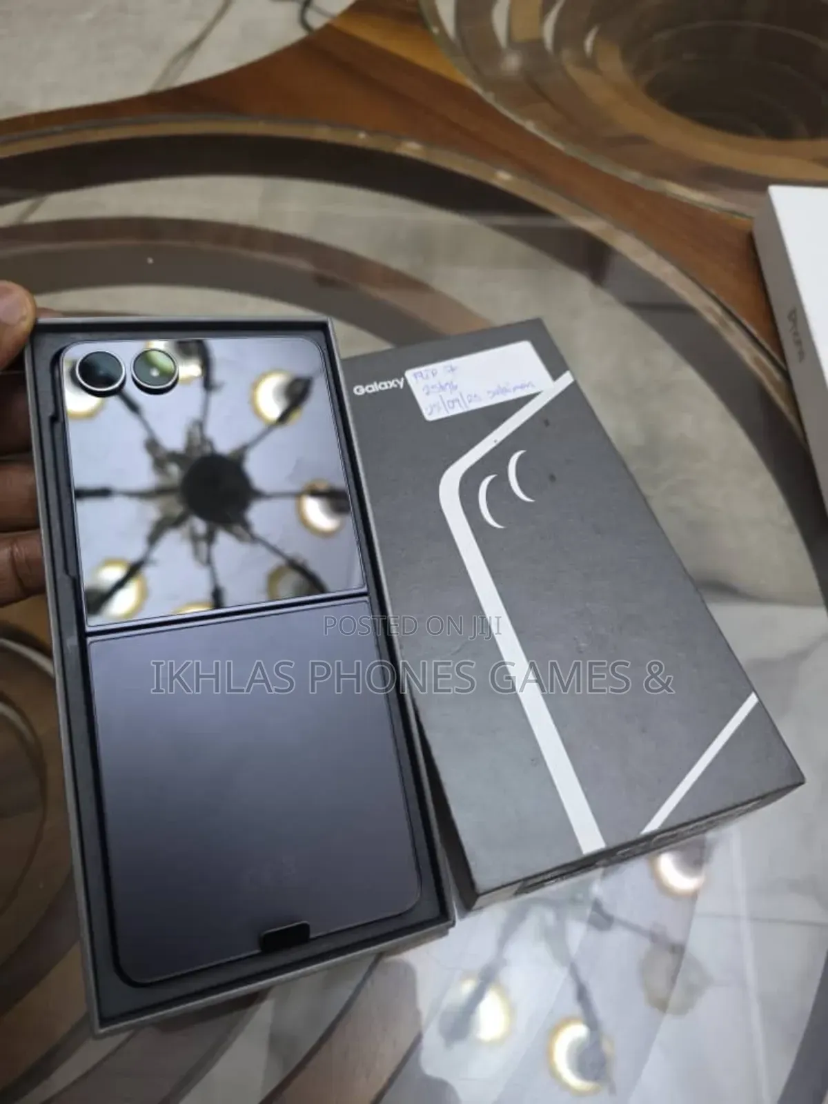 New Samsung Galaxy Z Flip7 512 GB in Ikeja - Mobile Phones, Ikhlas ...