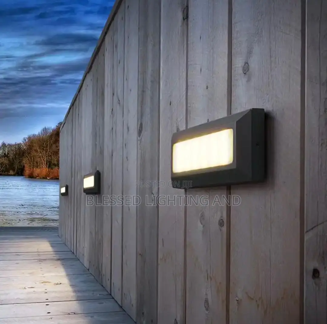 Waterproof Led Iron Body Outdoor Wall Light Fence, Corner Light in ...