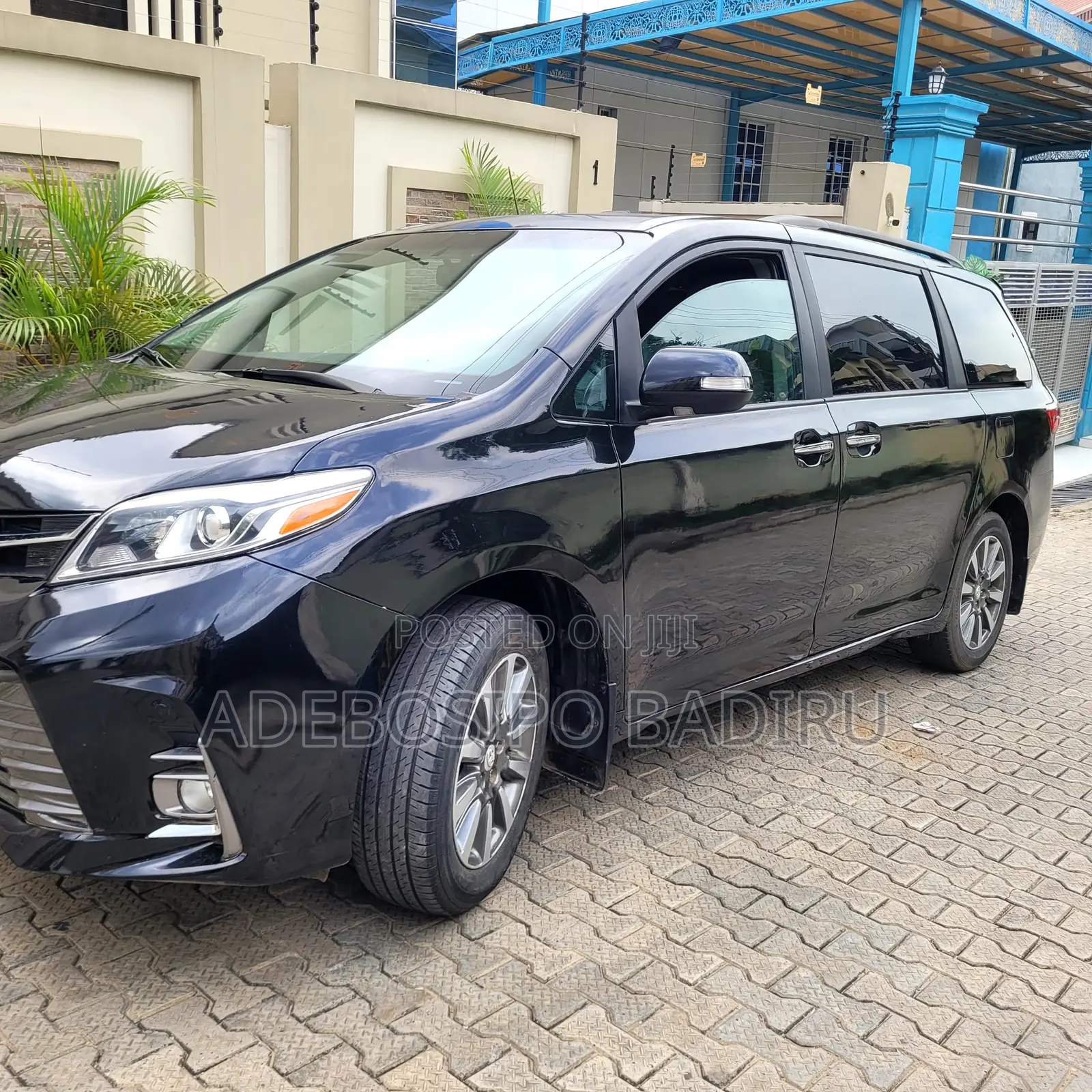 Toyota Sienna 2017 Black - Adebosipo Badiru Price: ₦ 16,500,000 on Jiji ...