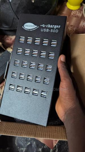 50usb Charging Machine for Charging Businesses/ Offices/ Companies/Bar ...