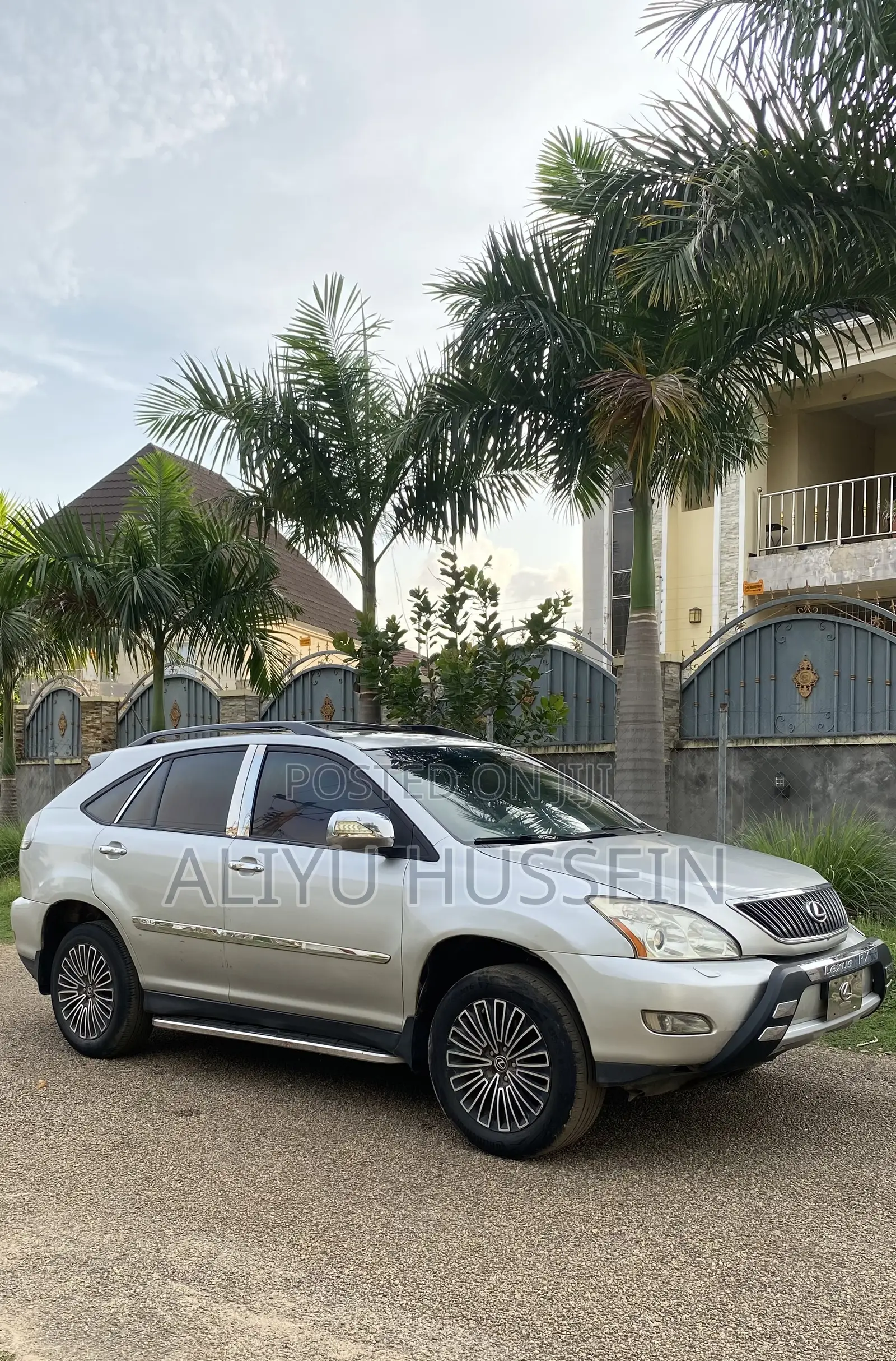 Lexus RX 330 2005 Silver in Karu - Cars, Aliyu Hussein | Jiji.ng