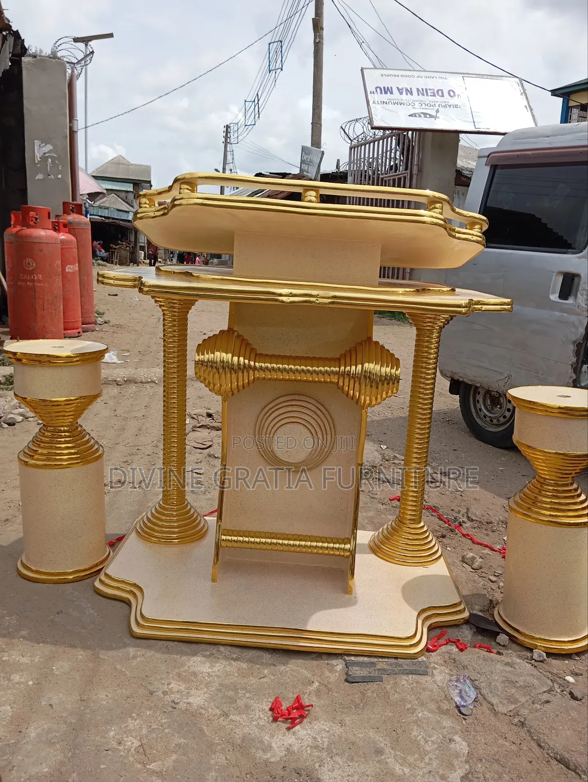 Butterfly Church Pulpit and Flowers Vase in Egbe/Idimu - Furniture ...