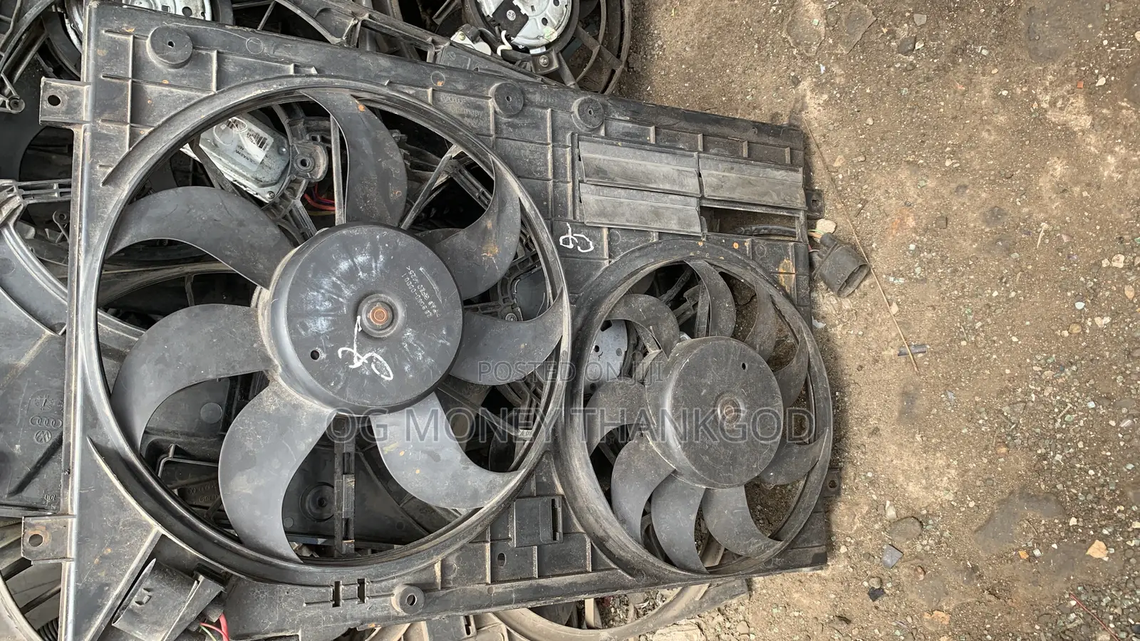 Radiator Fan Volkswagen for Passat Golf 5 and Jetta5 in Surulere ...