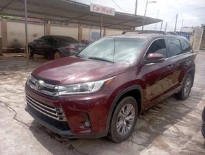 Toyota Highlander 2016 Red in Ibadan - Cars, Car Marketplace | Jiji.ng